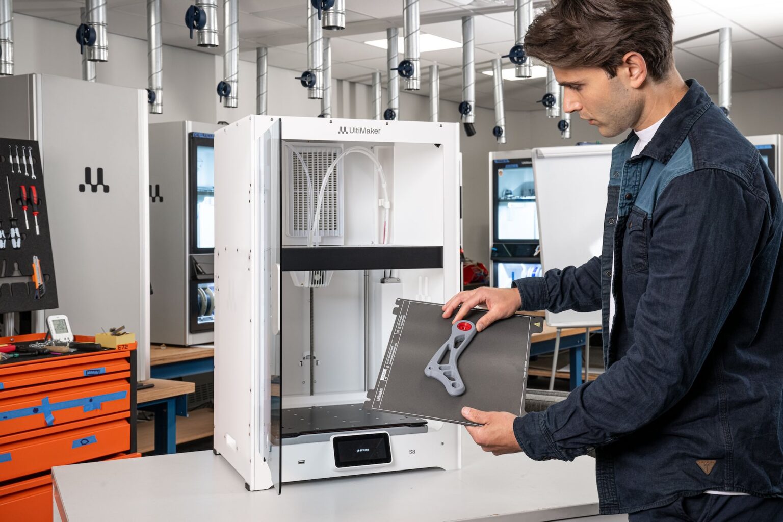 UltiMaker Unveils the UltiMaker S8, Engineered for Enhanced Productivity and Precision - UltiMaker